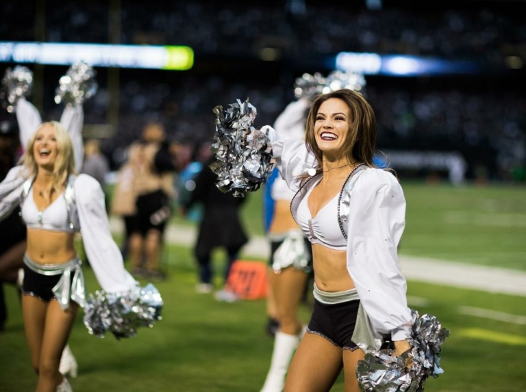 Oakland Raiderettes Photos from Week 7 – Ultimate Cheerleaders