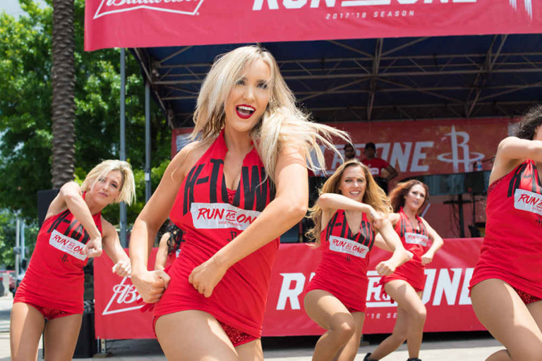 Houston Rockets Power Dancers – Ultimate Cheerleaders