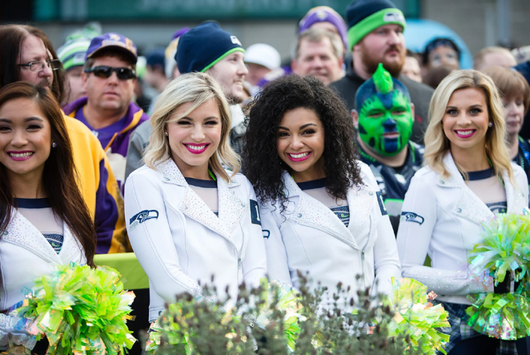 Seattle Seahawks – Ultimate Cheerleaders