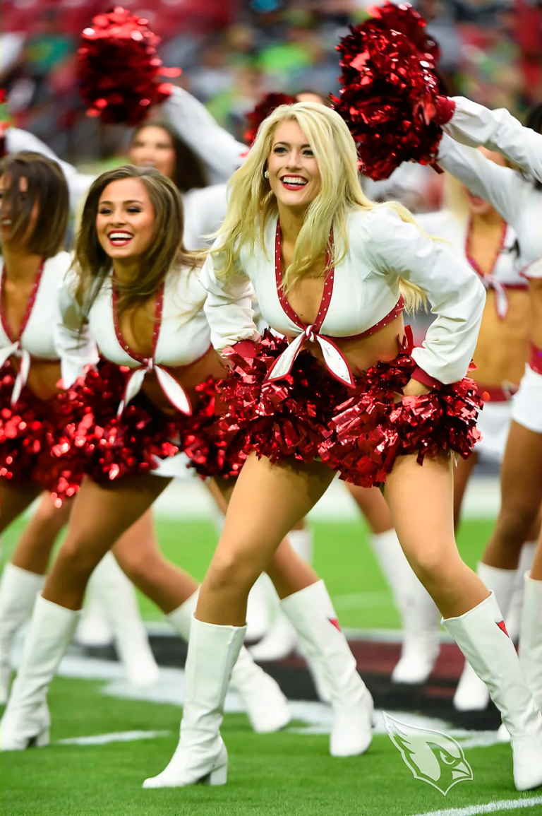 Random Cheerleader Pic of the Day – Ultimate Cheerleaders