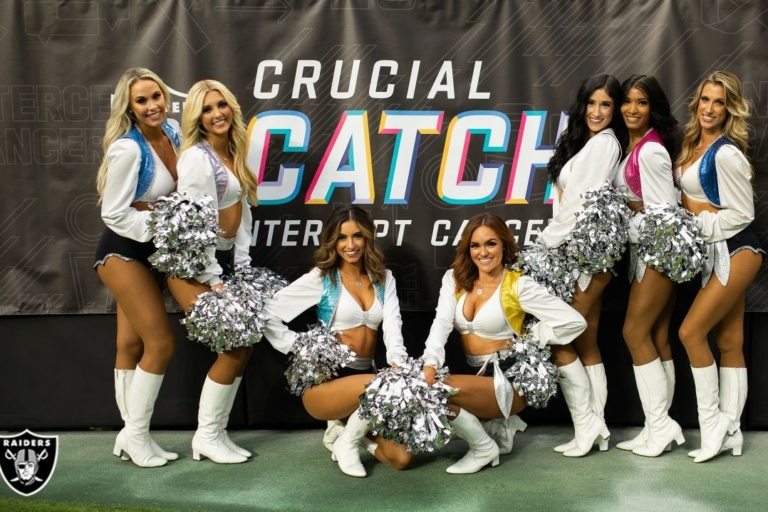Las Vegas Raiders – Ultimate Cheerleaders